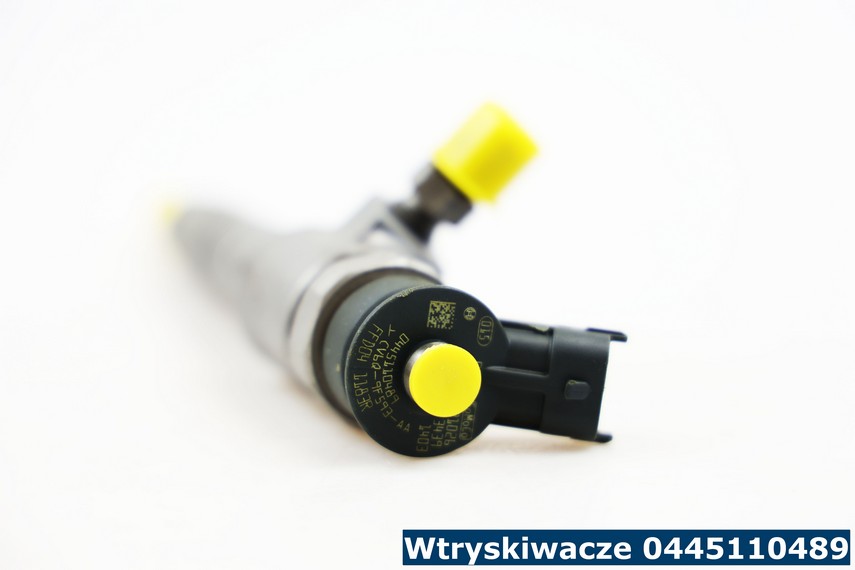 Wtryskiwacze 0445110489