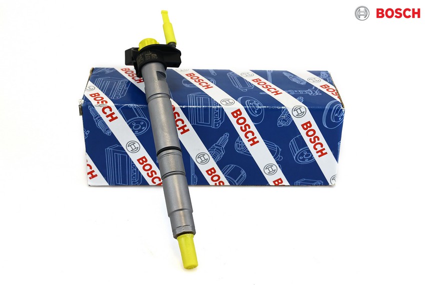 Wtryski 95811012811 0445117021 Bosch